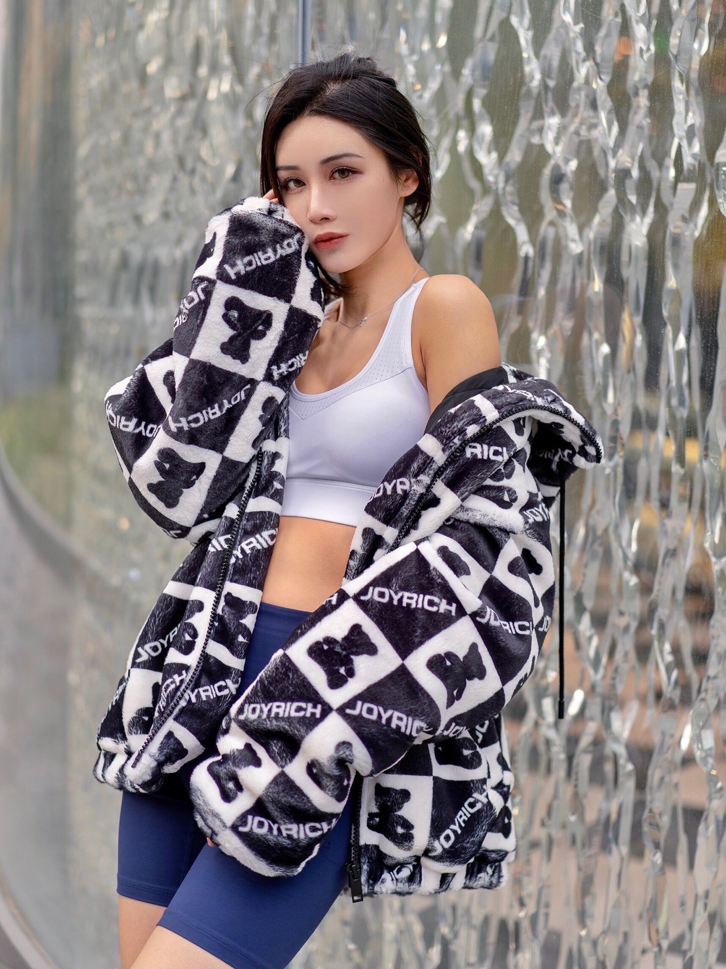 上海街拍｜秋冬街头穿搭👔170/49kg大腿46小腿29--美图社区-美图秀秀